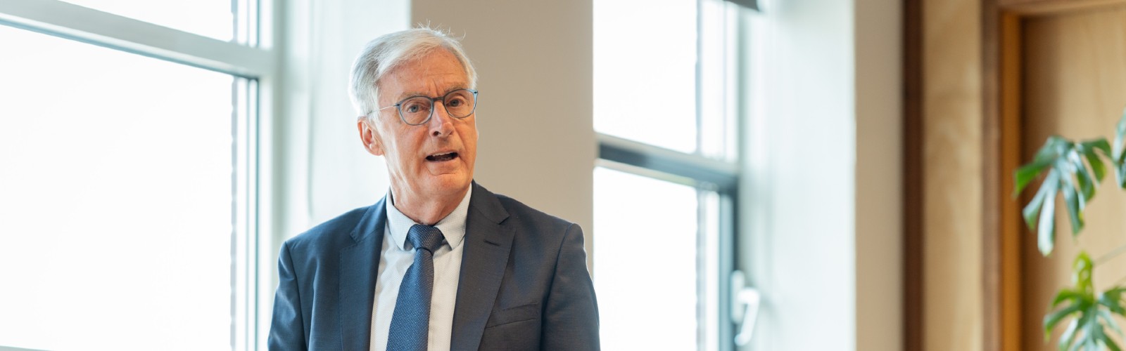 Thank You to Our Outgoing Chair, Ben Knapen - III Europe